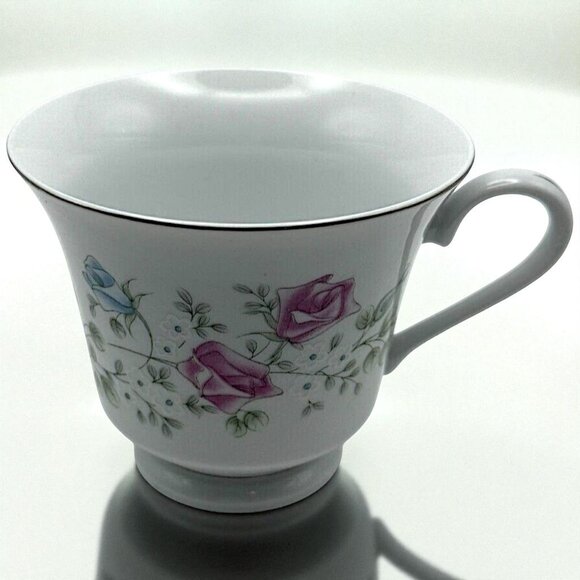 Unbranded | Dining | Vintage Tangshan China Floral Teacup With Delicate ...